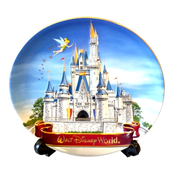 Disney | Accents | Walt Disney World Collectors Plate | Poshmark